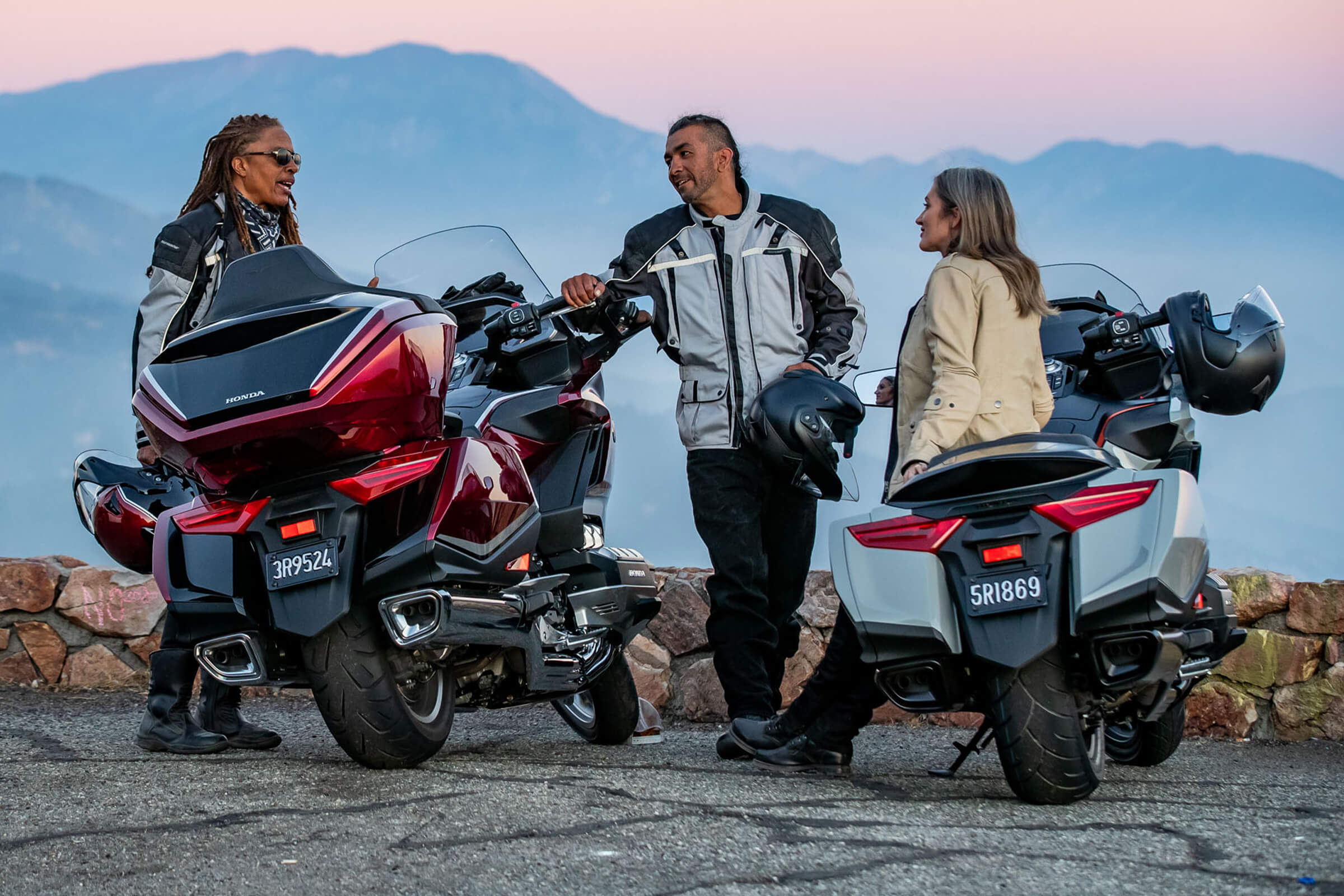 Gold Wing - Touring Motorcycle - Honda